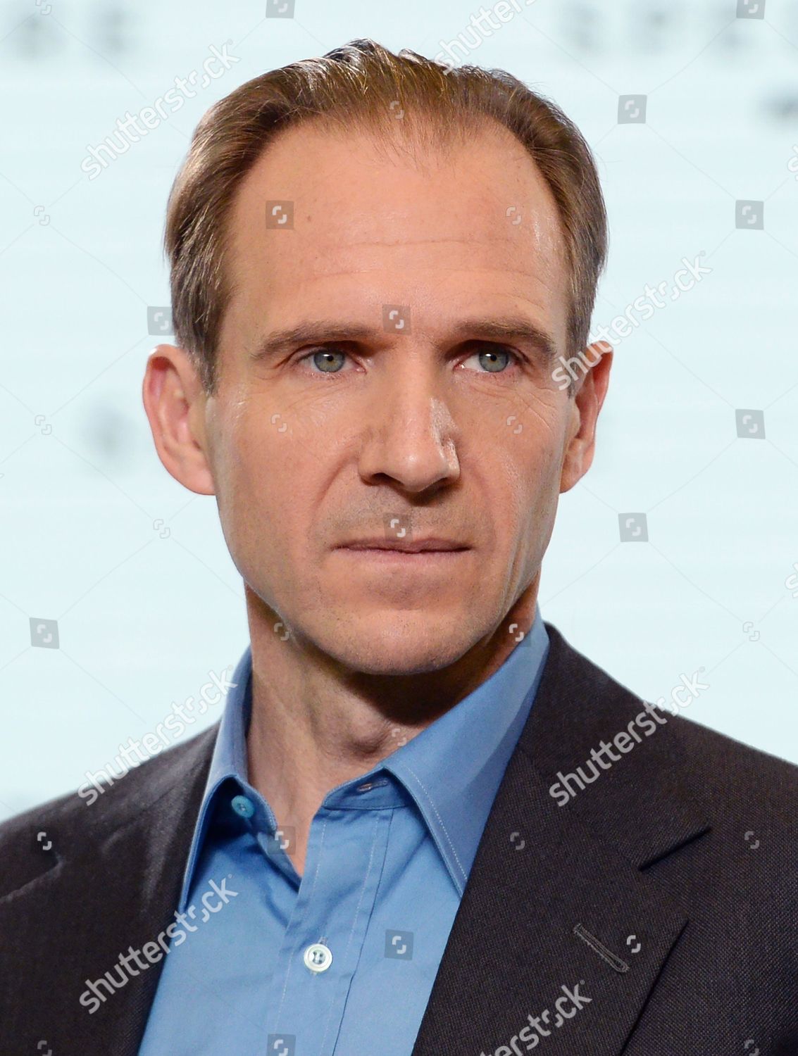 British Actor Ralph Fiennes Poses Photographers Editorial Stock Photo ...
