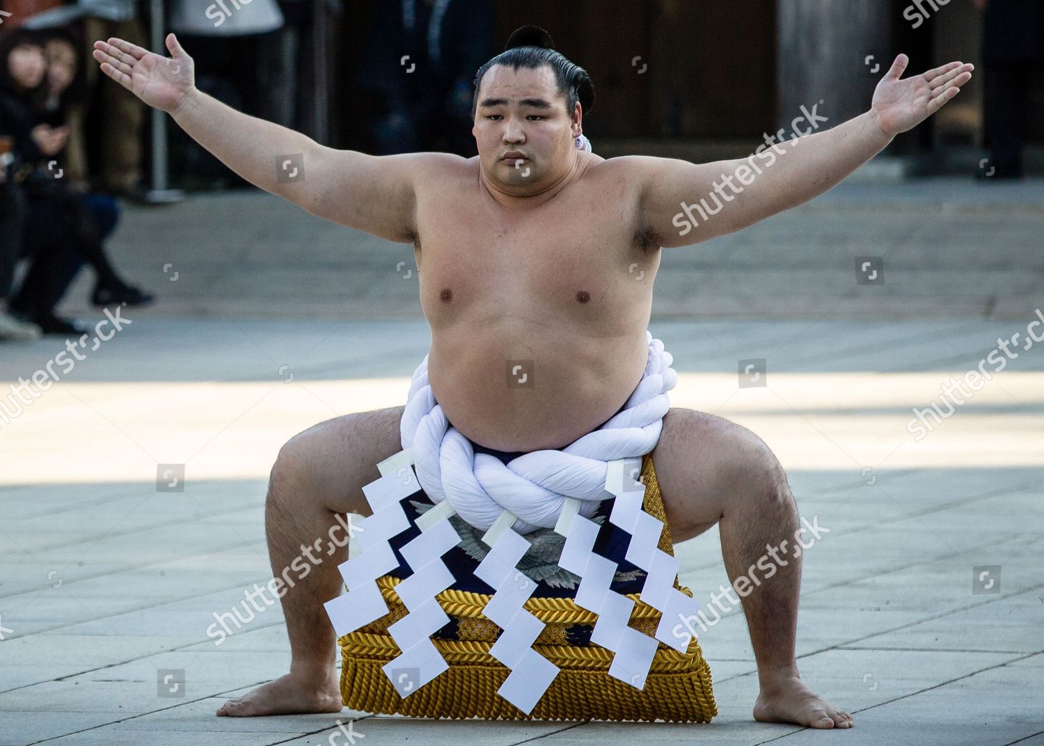 Mongolianborn Yokozuna Grand Champion Sumo Wrestler Editorial Stock ...