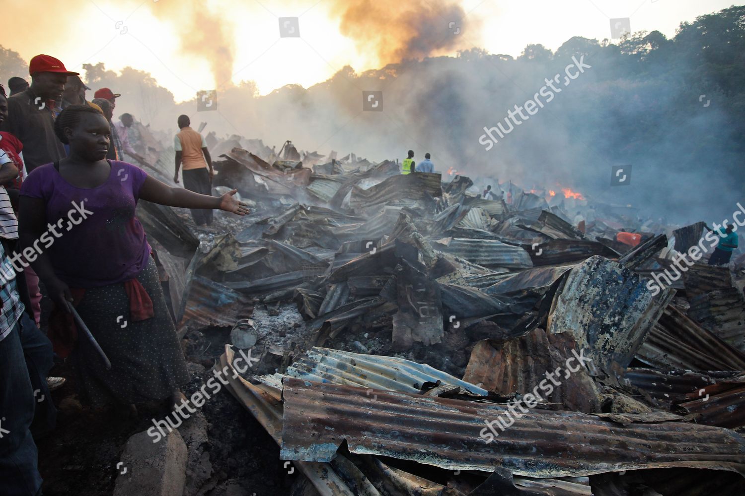 Residents Deep Sea Slum Look Remains Editorial Stock Photo - Stock ...