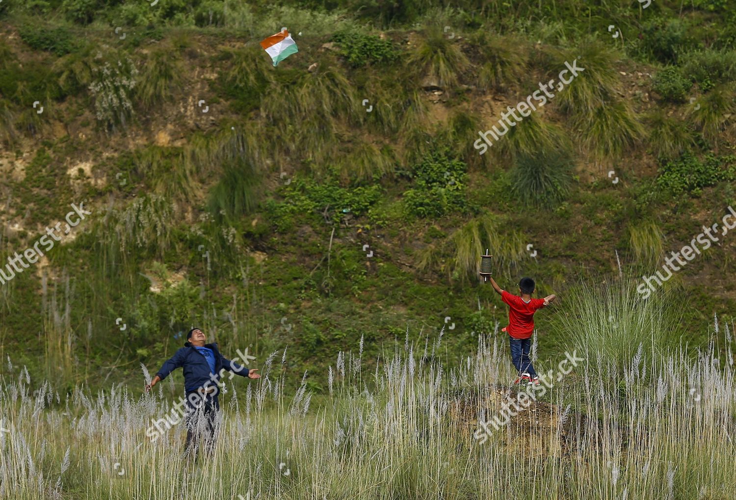 Nepalese Father Helps His Son Fly Editorial Stock Photo - Stock Image ...