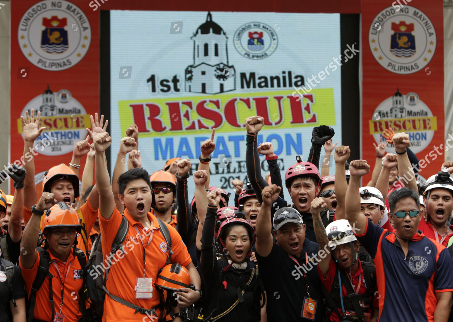 Filipino Rescuers React During Rescue Marathon Editorial Stock Photo ...