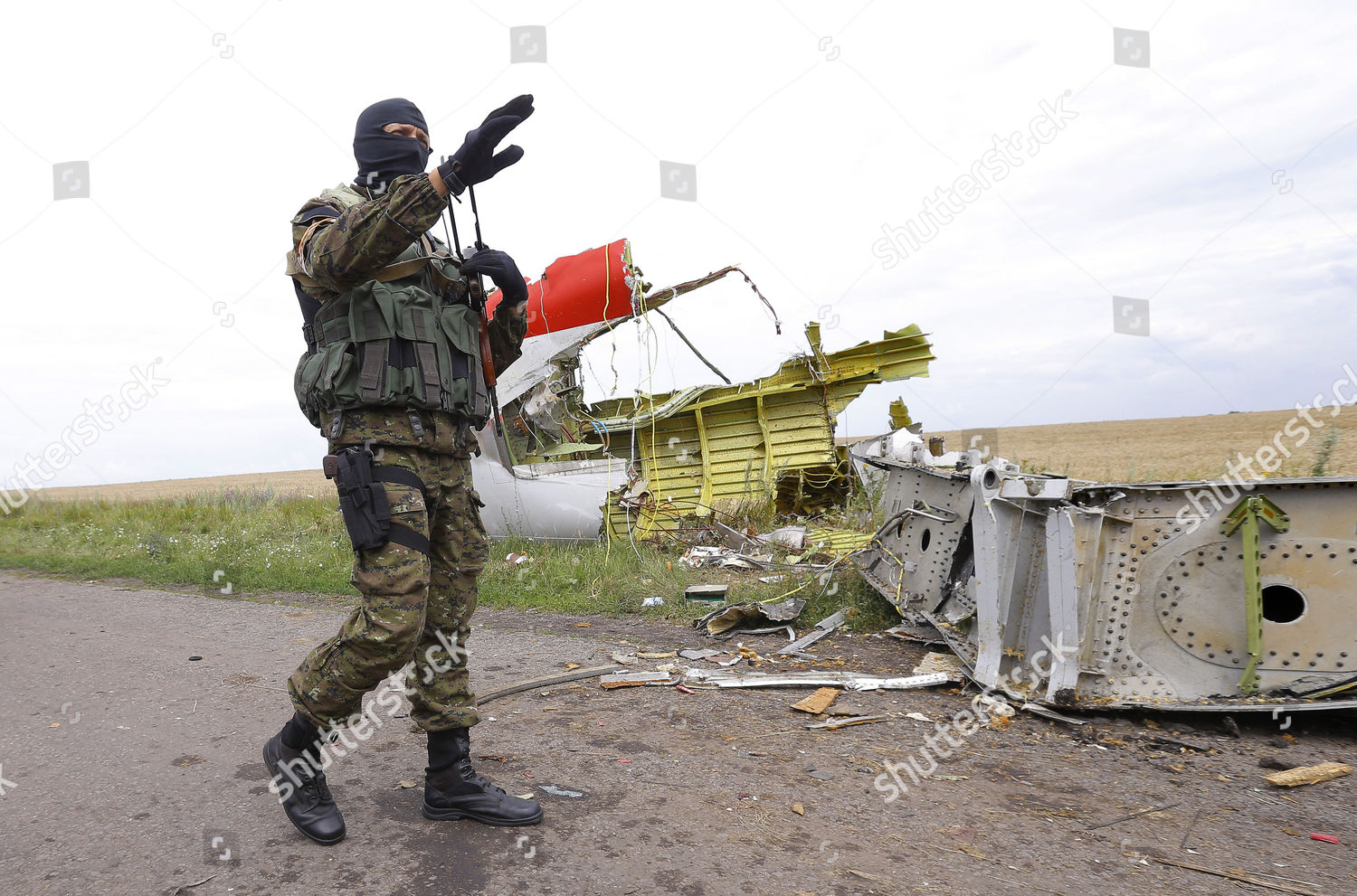 Armed Rebel Soldier Makes Signs Reporters Editorial Stock Photo - Stock ...