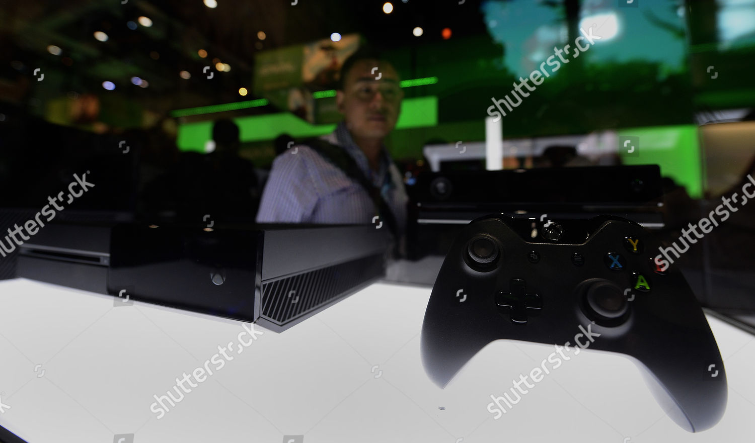 Attendee Views Xbox One Gaming System Editorial Stock Photo - Stock ...