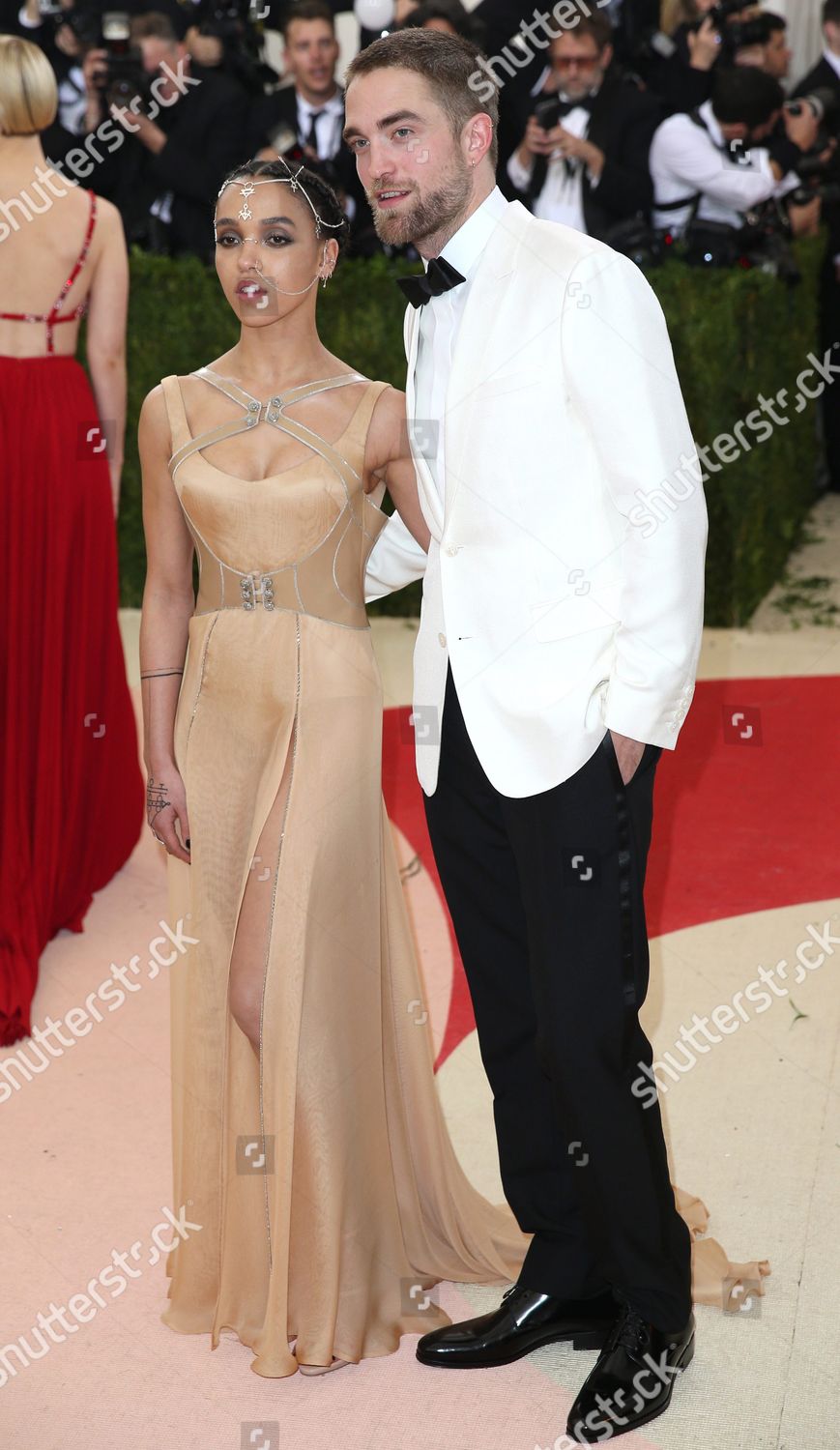 Model Twiggy L Actor Robert Pattinson Editorial Stock Photo - Stock ...