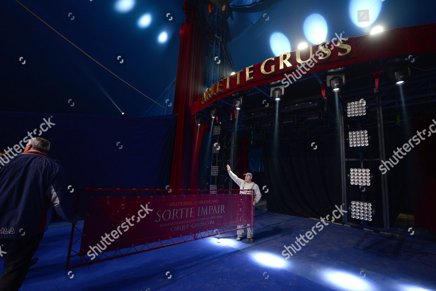 Employees Set Stage Evenings Show Circus Editorial Stock Photo - Stock ...