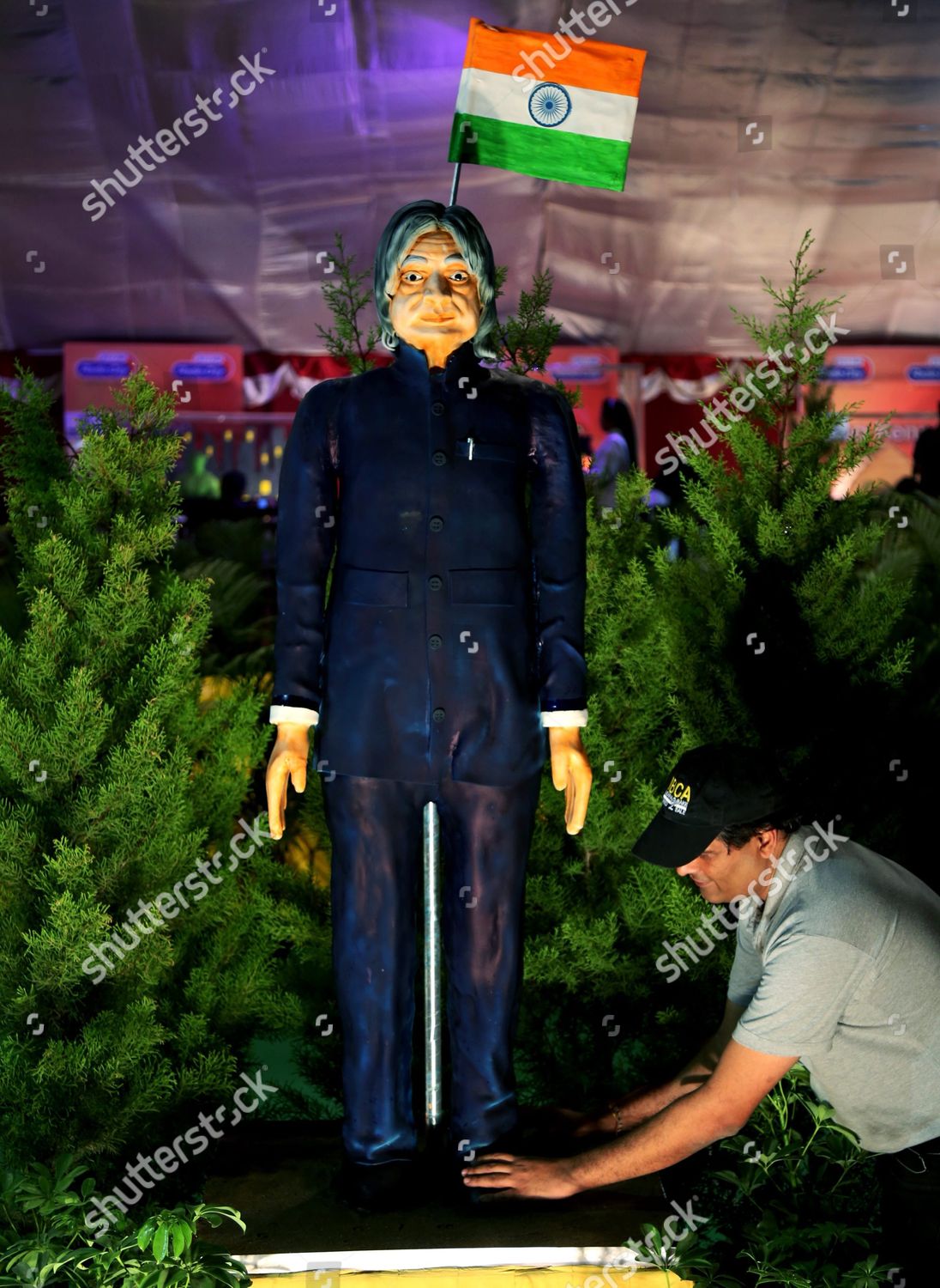 Life Size Cake Statue Former Indian Editorial Stock Photo - Stock Image ...
