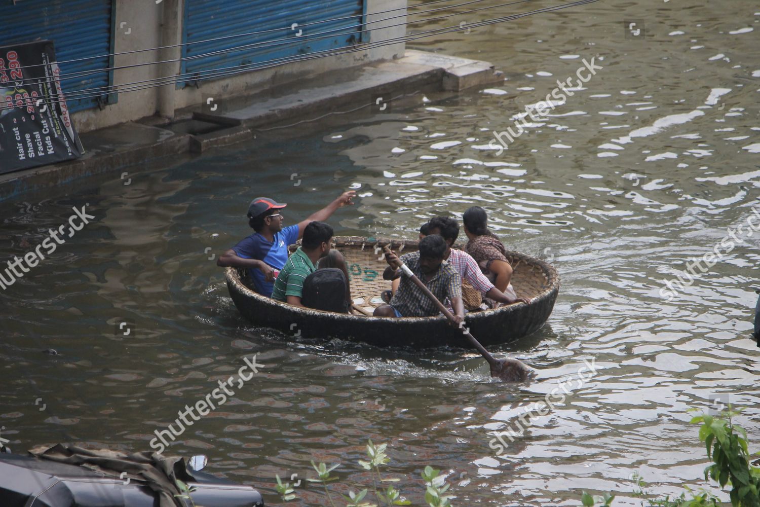 People Being Rescued Their Floodaffected Houses Editorial Stock Photo ...