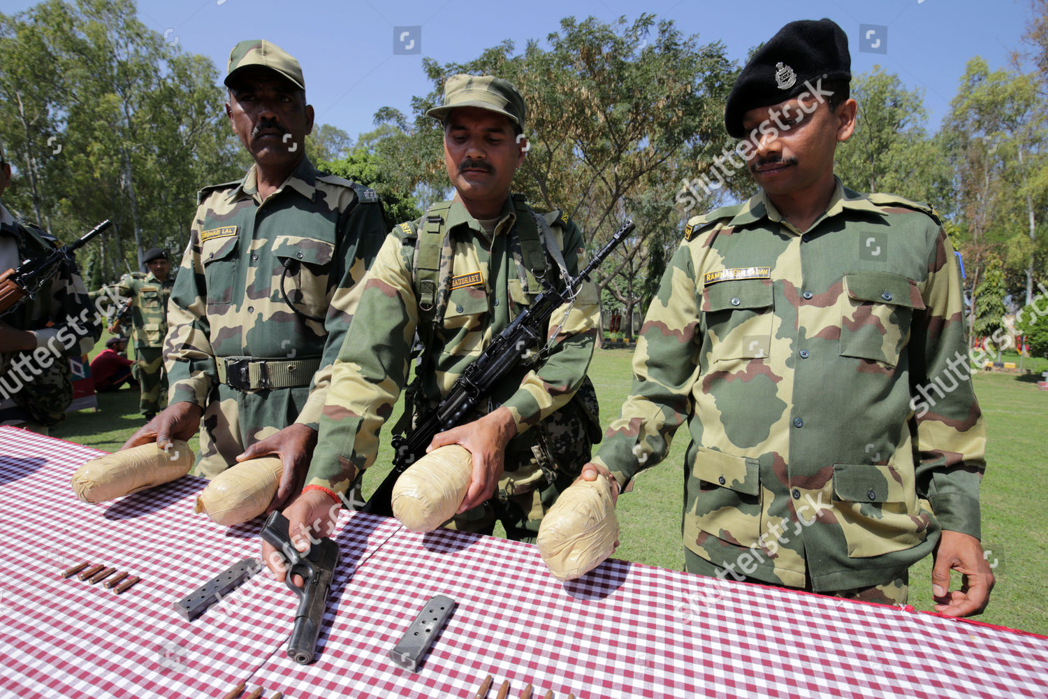 Indian Border Security Force Bsf Soldiers Editorial Stock Photo - Stock ...