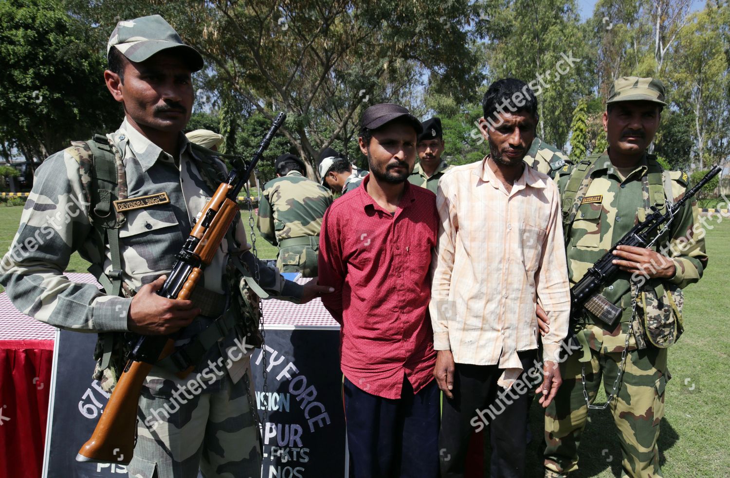 Indian Border Security Force Bsf Soldiers Editorial Stock Photo - Stock ...