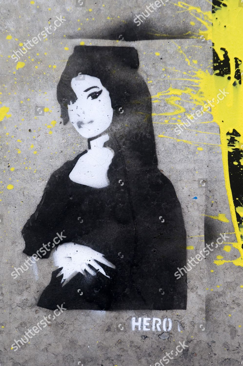 Singer Amy Winehouse Featured Graffiti Street Editorial Stock Photo ...