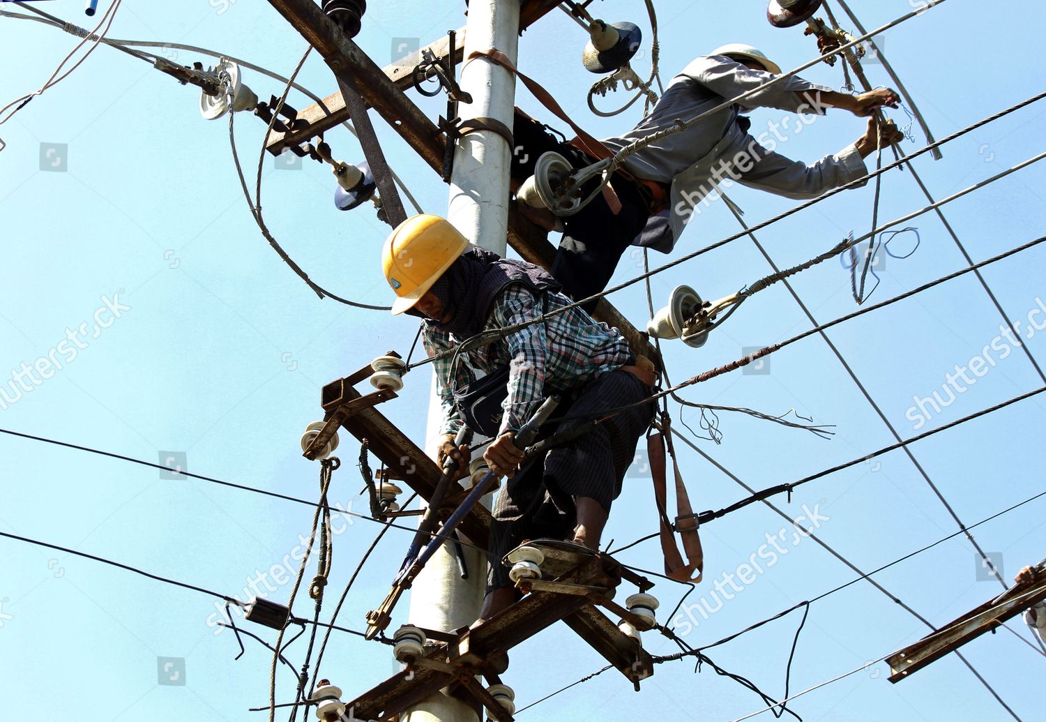 Labours Work On Electric Power Poles Editorial Stock Photo - Stock ...