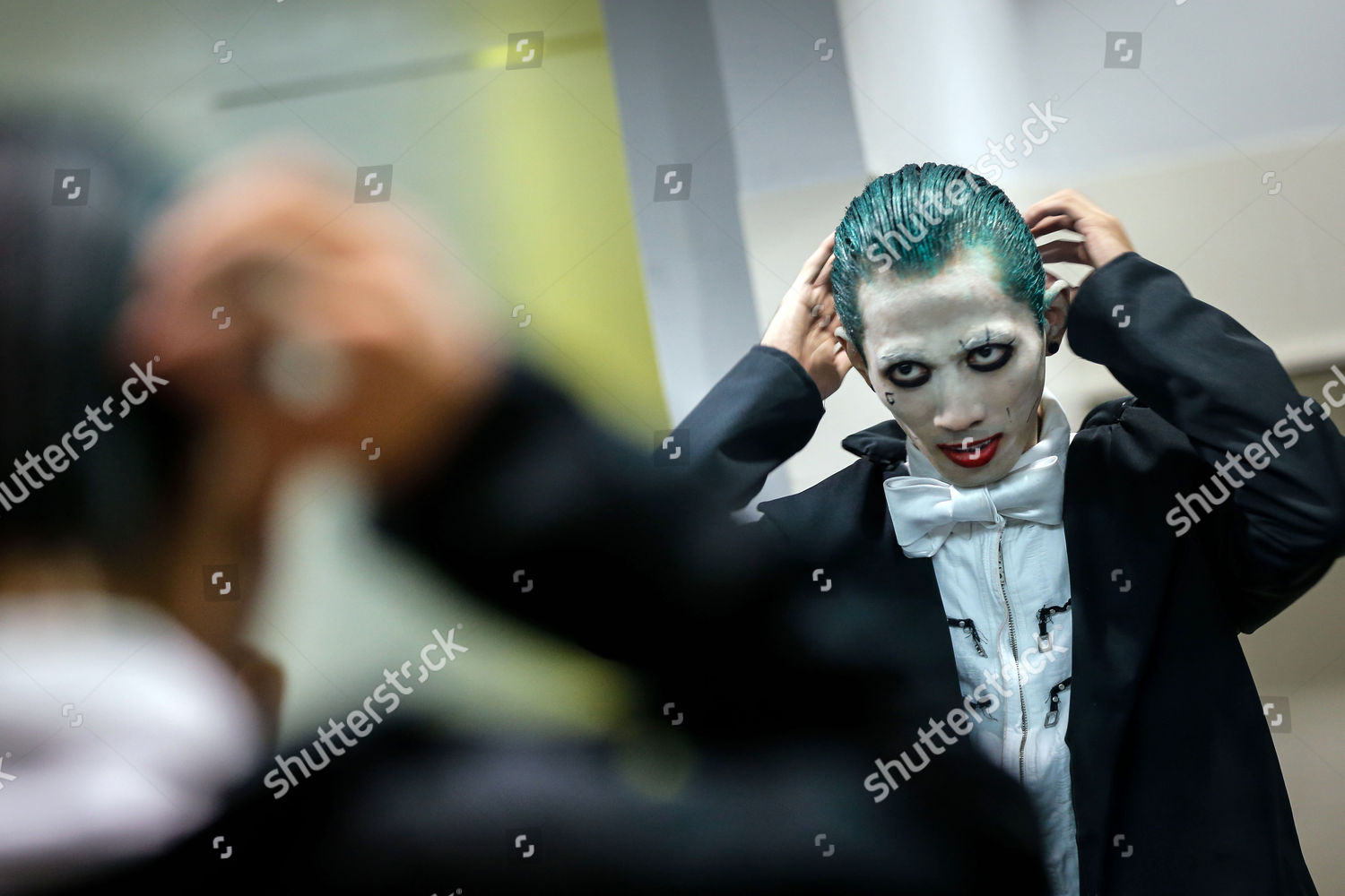 Filipino Cosplayer Dressed Joker Fixes His Editorial Stock Photo ...