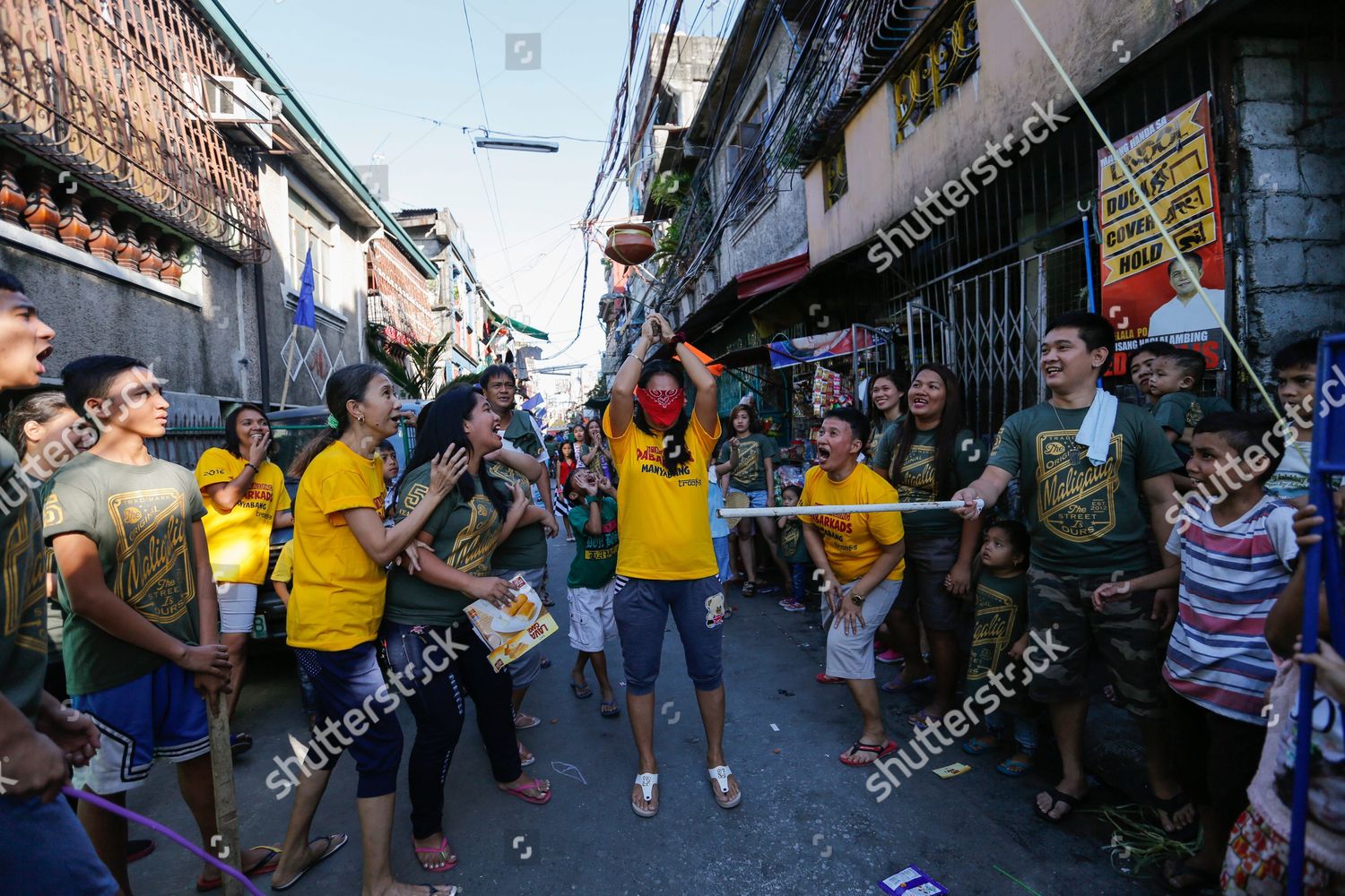 Filipinos Play Traditional Game Pinata Marking Editorial Stock Photo ...