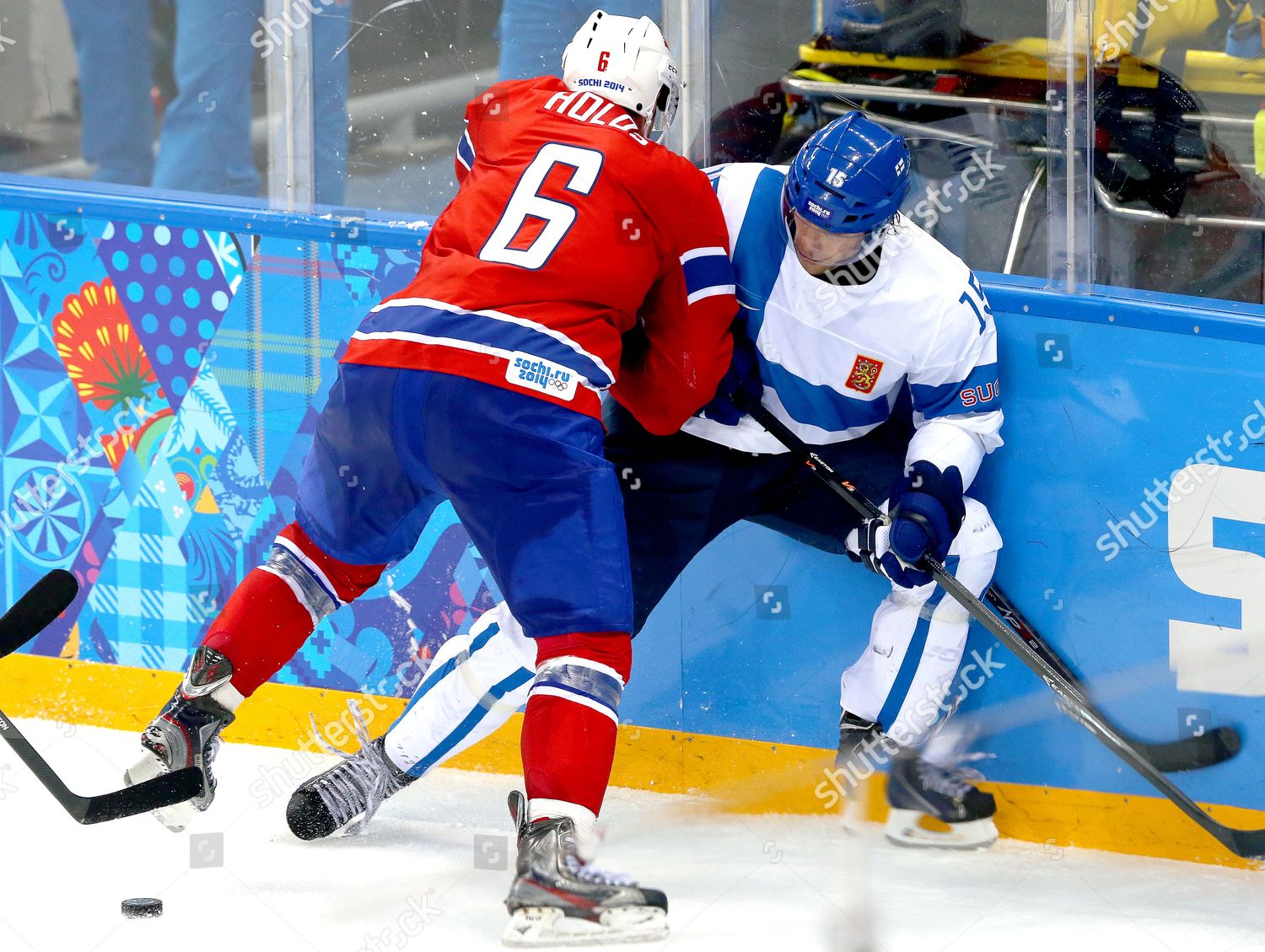 Tuomo Ruutu R Finland Fights Puck Editorial Stock Photo - Stock Image ...