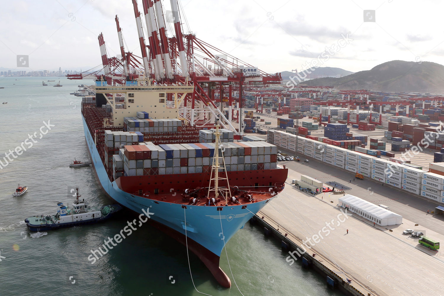 Worlds Biggest Container Vessel Mary Maersk Editorial Stock Photo ...