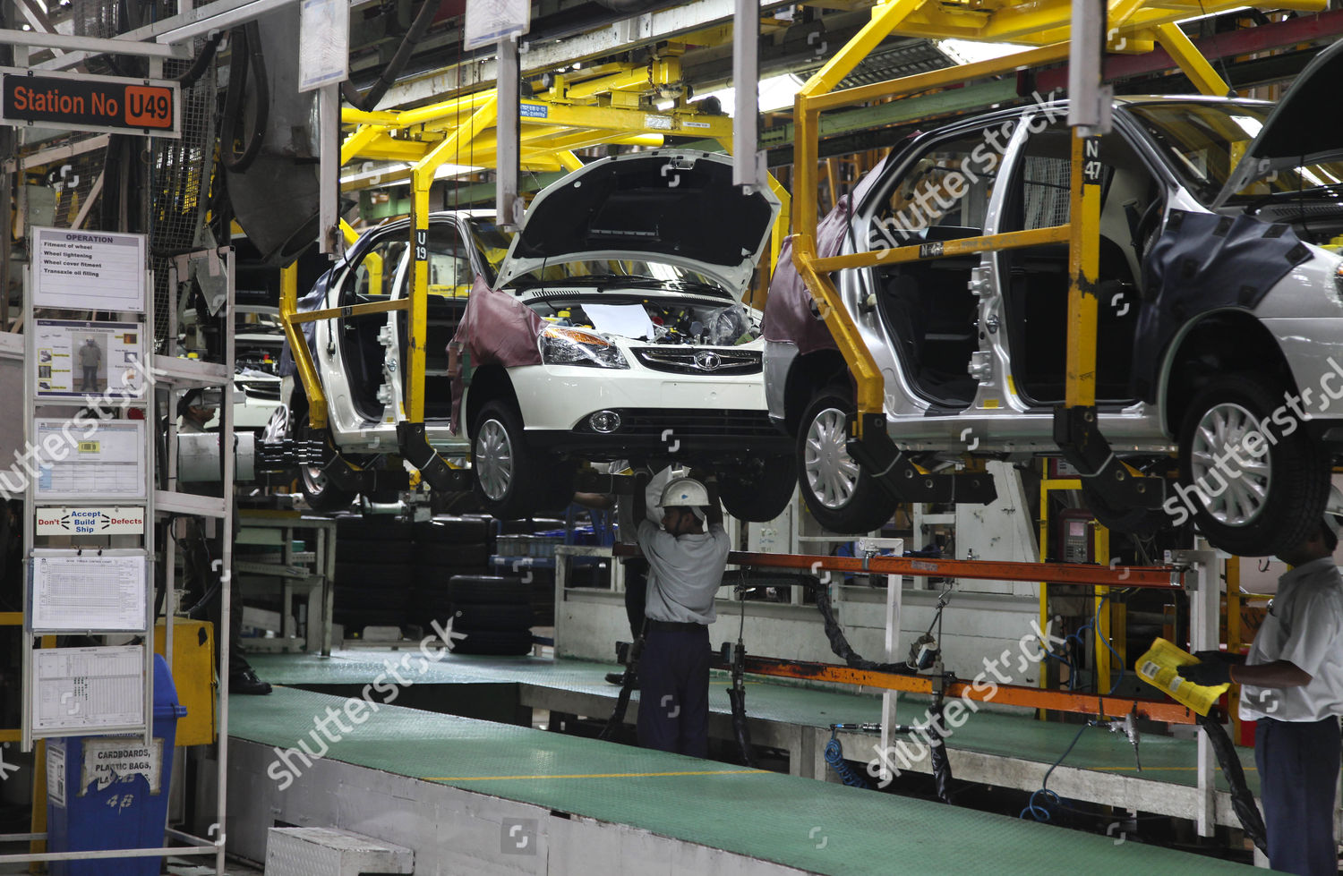 Indian Workers Work Manufacturing Unit Tata Editorial Stock Photo ...