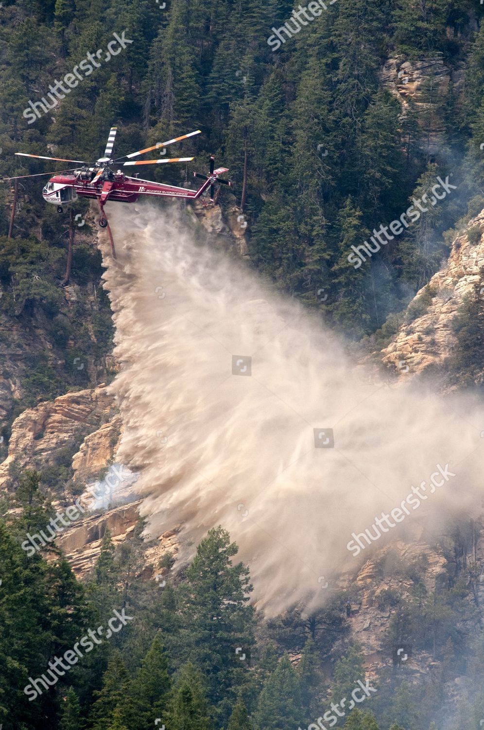 Sky Crane Type 1 Firefighting Helicopter Editorial Stock Photo - Stock ...