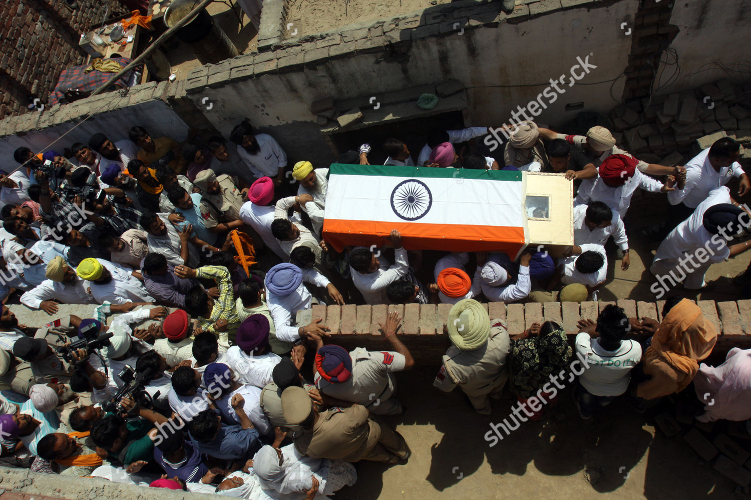 Indian People Carry Coffin Draped Indian Editorial Stock Photo - Stock ...