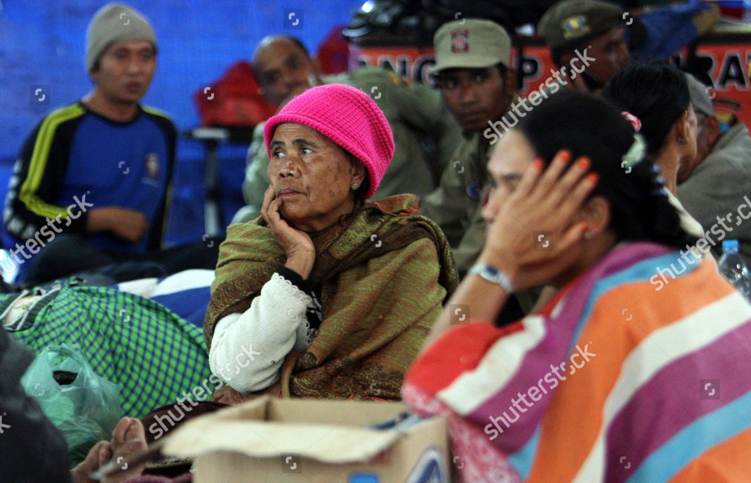 Indonesian Villagers Find Refuge Temporary Shelter Editorial Stock ...