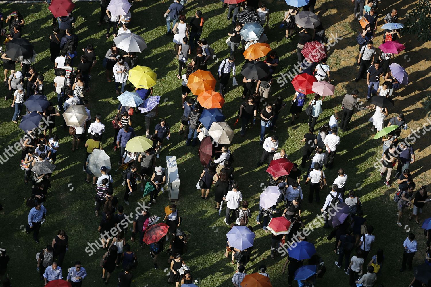 Snaking Queue Made Members Public Standing Editorial Stock Photo ...