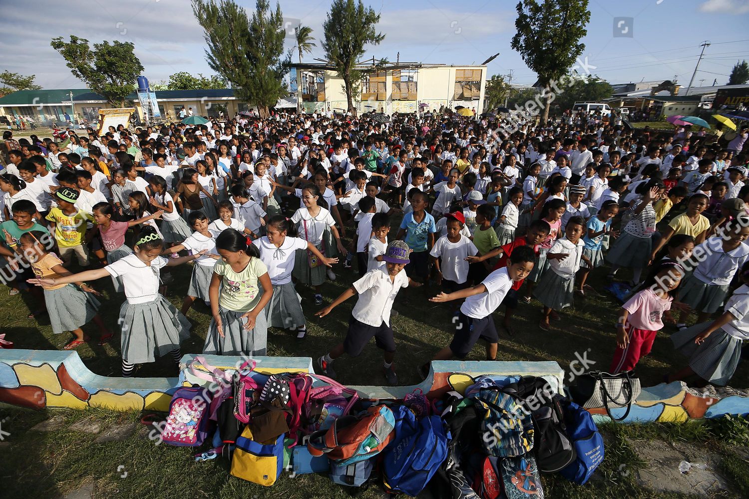 Filipino School Children Rehearse Dance Part Editorial Stock Photo ...