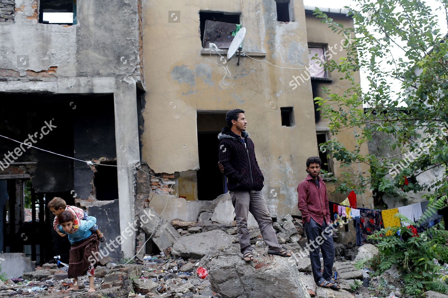 Homeless Syrian Refugees Stand Infront Ruin Editorial Stock Photo ...