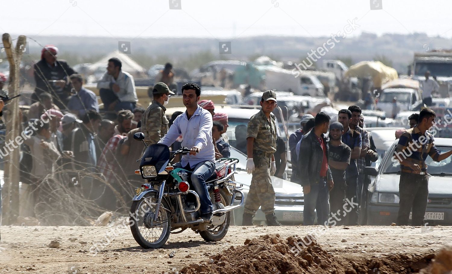 Syrian Refugee Crosses His Motorcycle Syrianturkish Editorial Stock ...