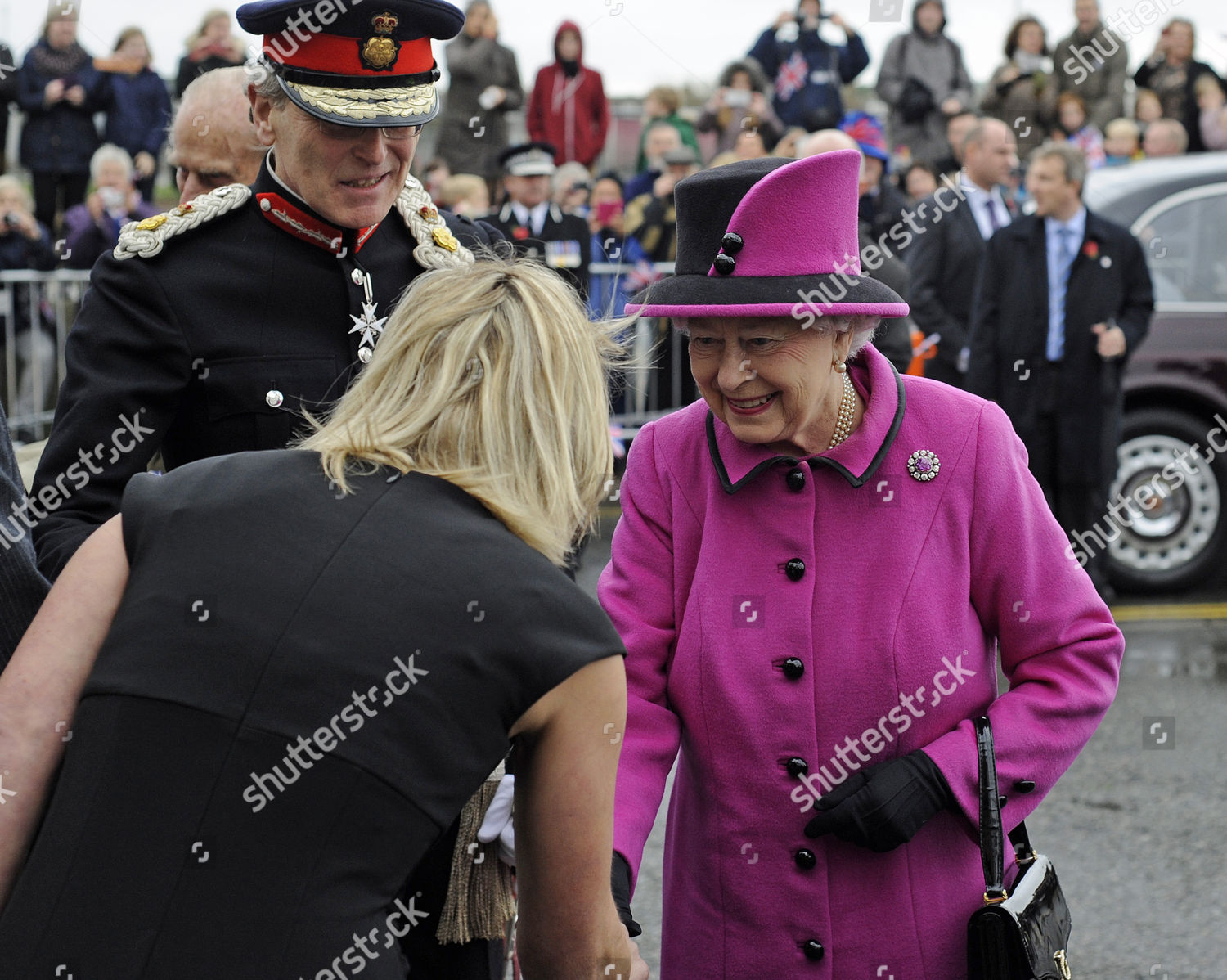 Britains Queen Elizabeth Ii R Welcomed Editorial Stock Photo - Stock ...