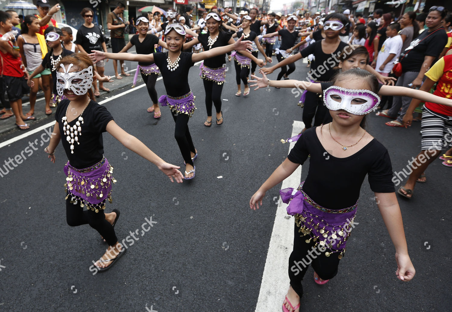 Filipino Children Dance Street Parade Mark Editorial Stock Photo ...