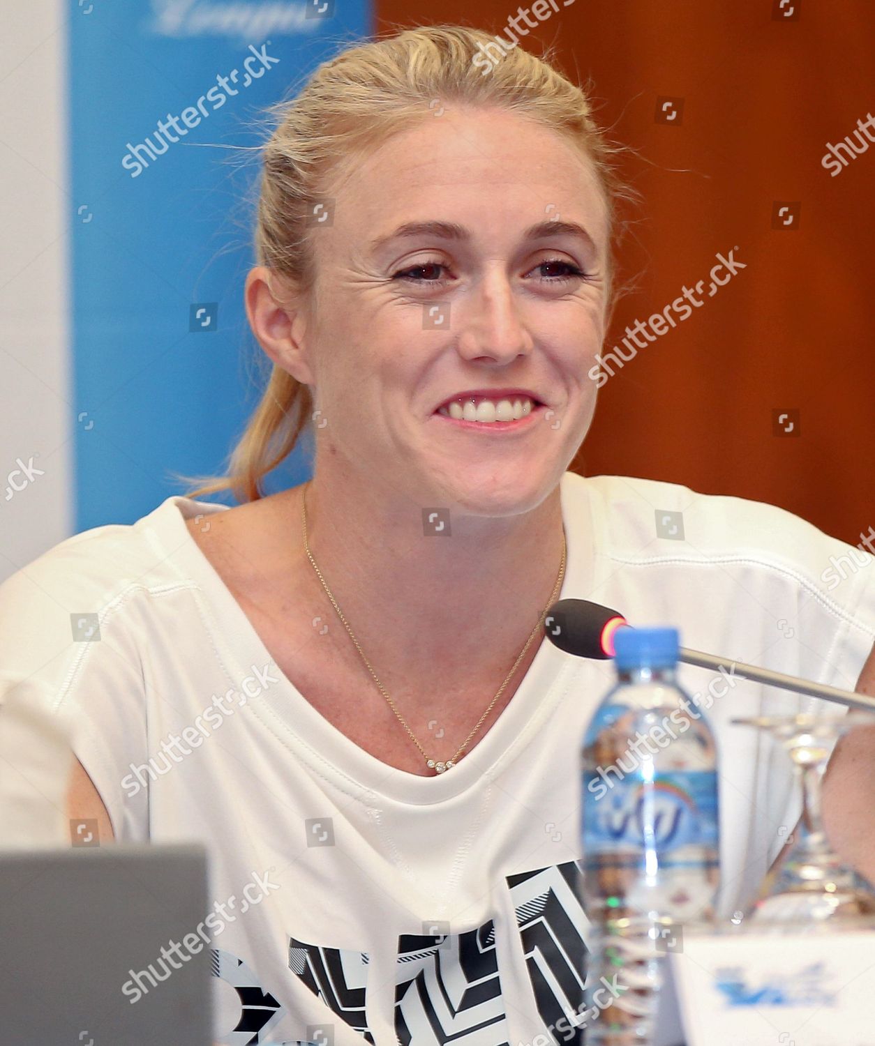 Australian Athlete Sally Pearson Attends Press Editorial Stock Photo ...