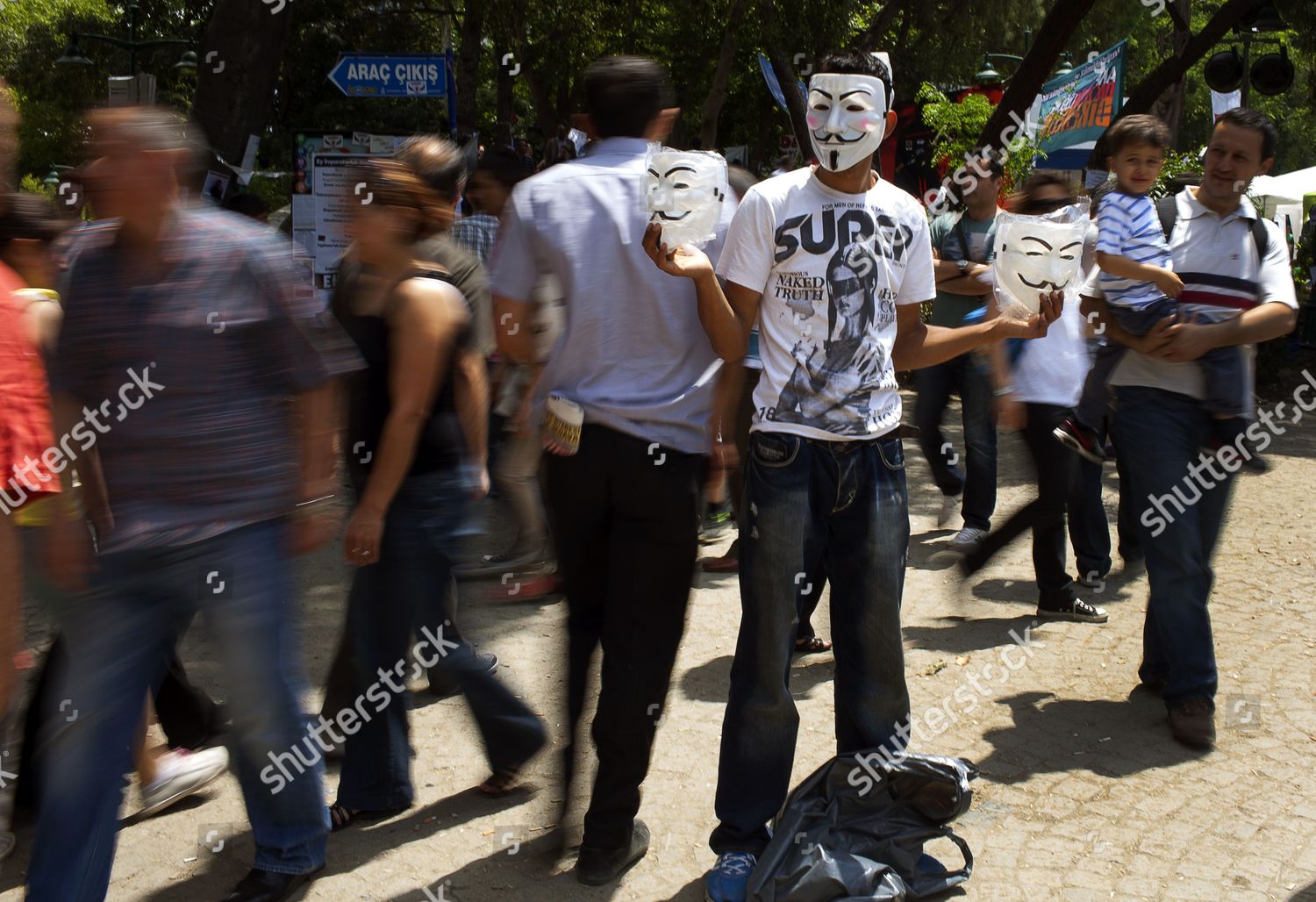 Street Vendor Sells Guy Fawkes Masks Editorial Stock Photo - Stock ...
