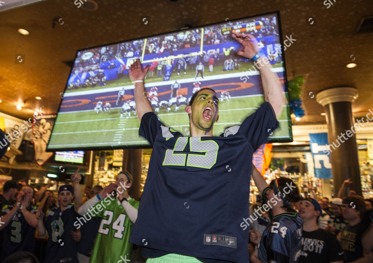 Seattle Seahawk Fans Celebrate Their Teams Editorial Stock Photo ...
