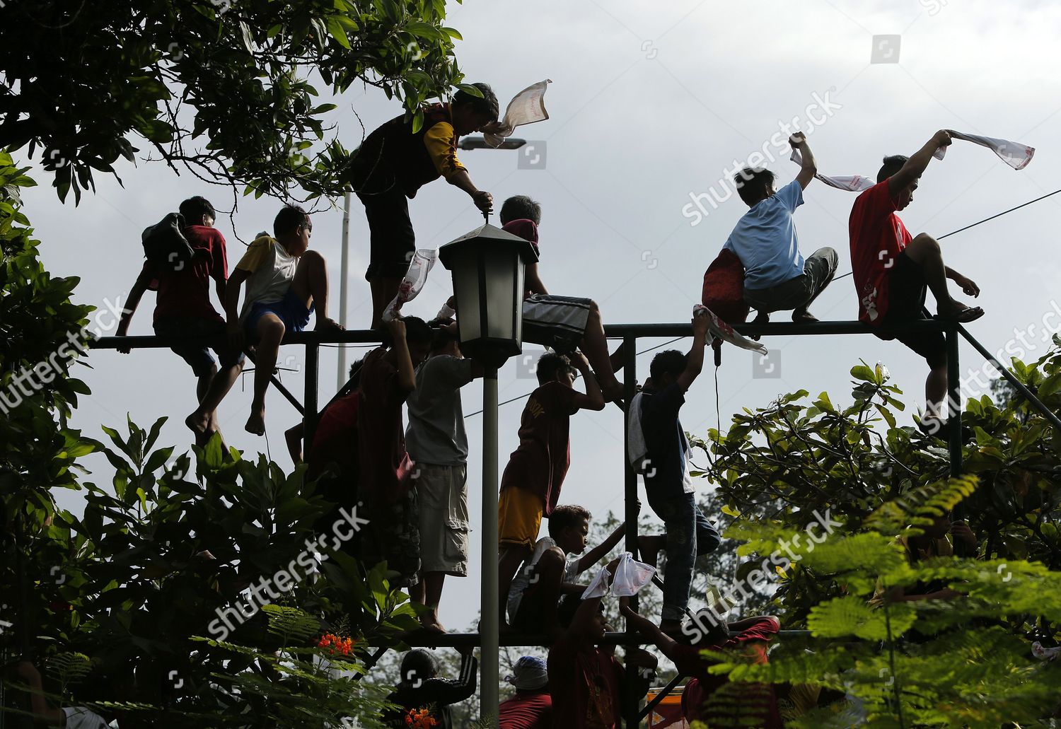 Filipino Devotees Wave Handkerchiefs During Procession Editorial Stock ...
