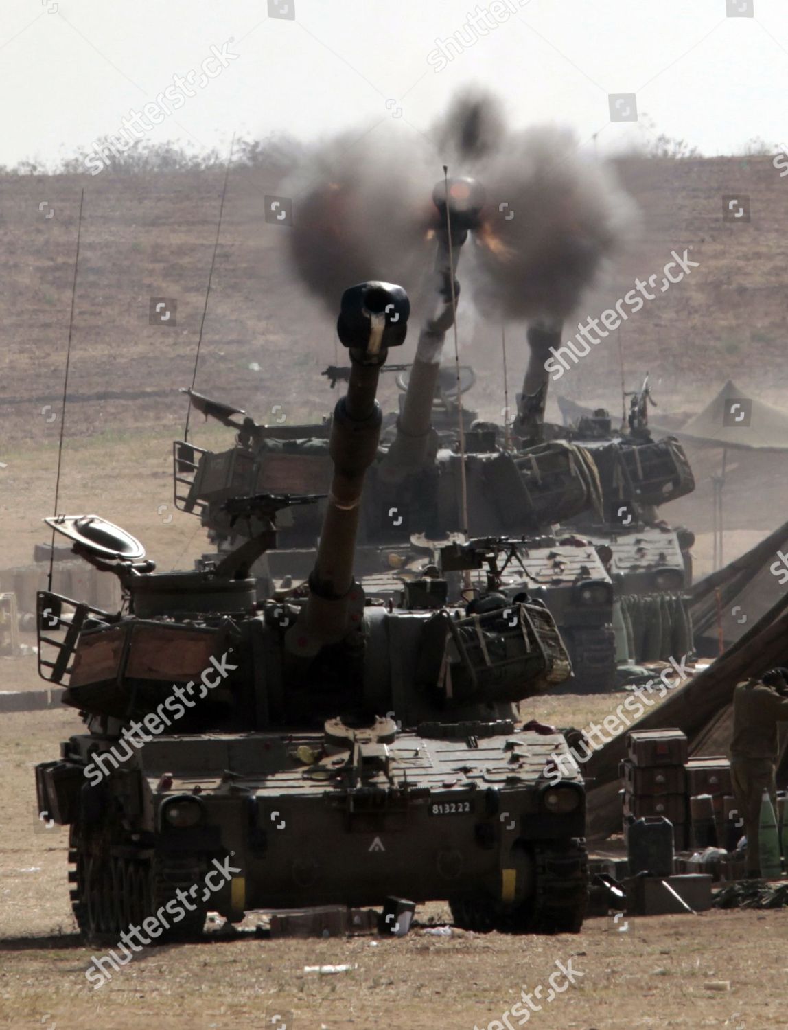 Shell Leaves Cannon Israeli 155 Mm Editorial Stock Photo - Stock Image ...