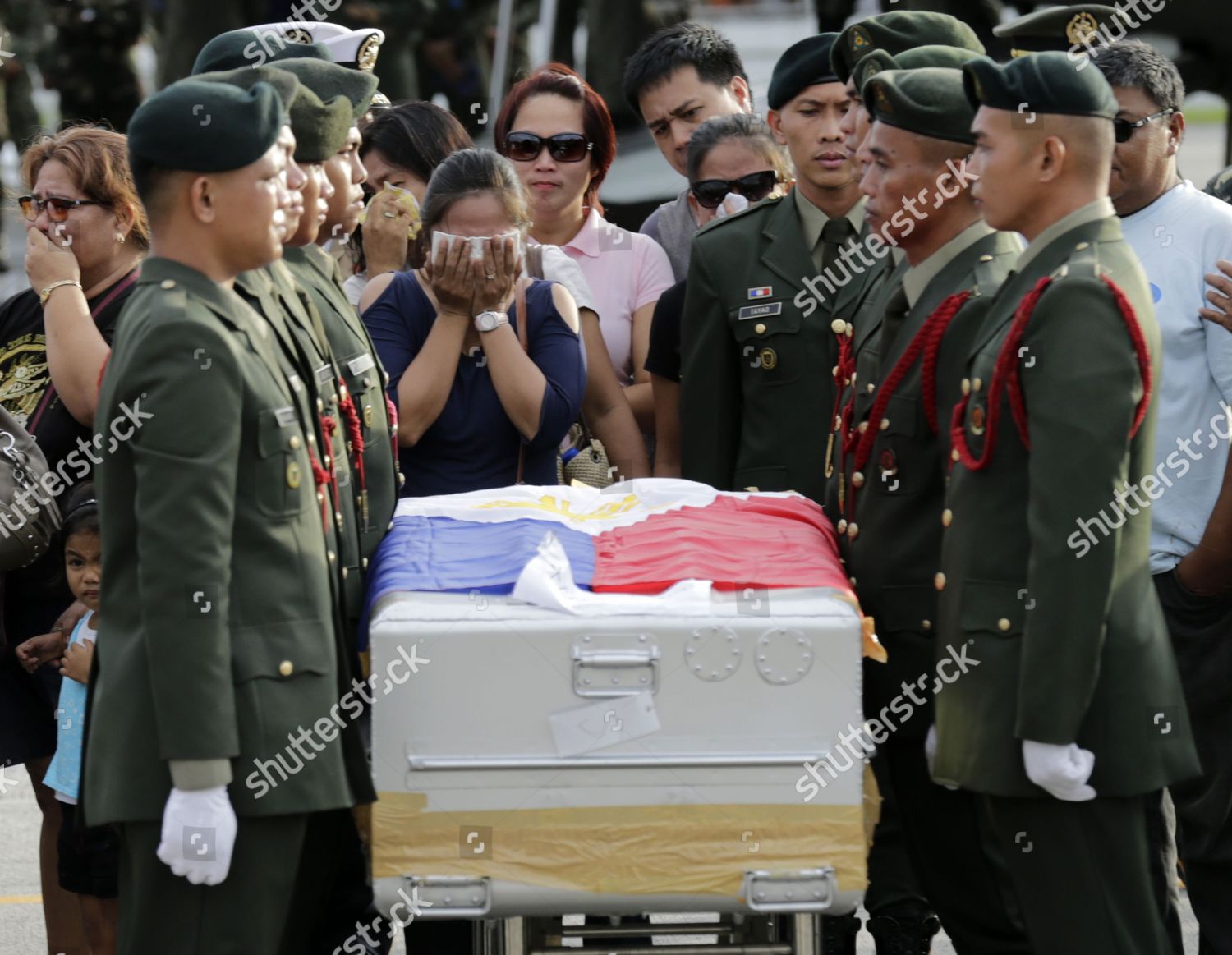 Relatives Killed Filipino Soldiers Mourn Their Editorial Stock Photo ...
