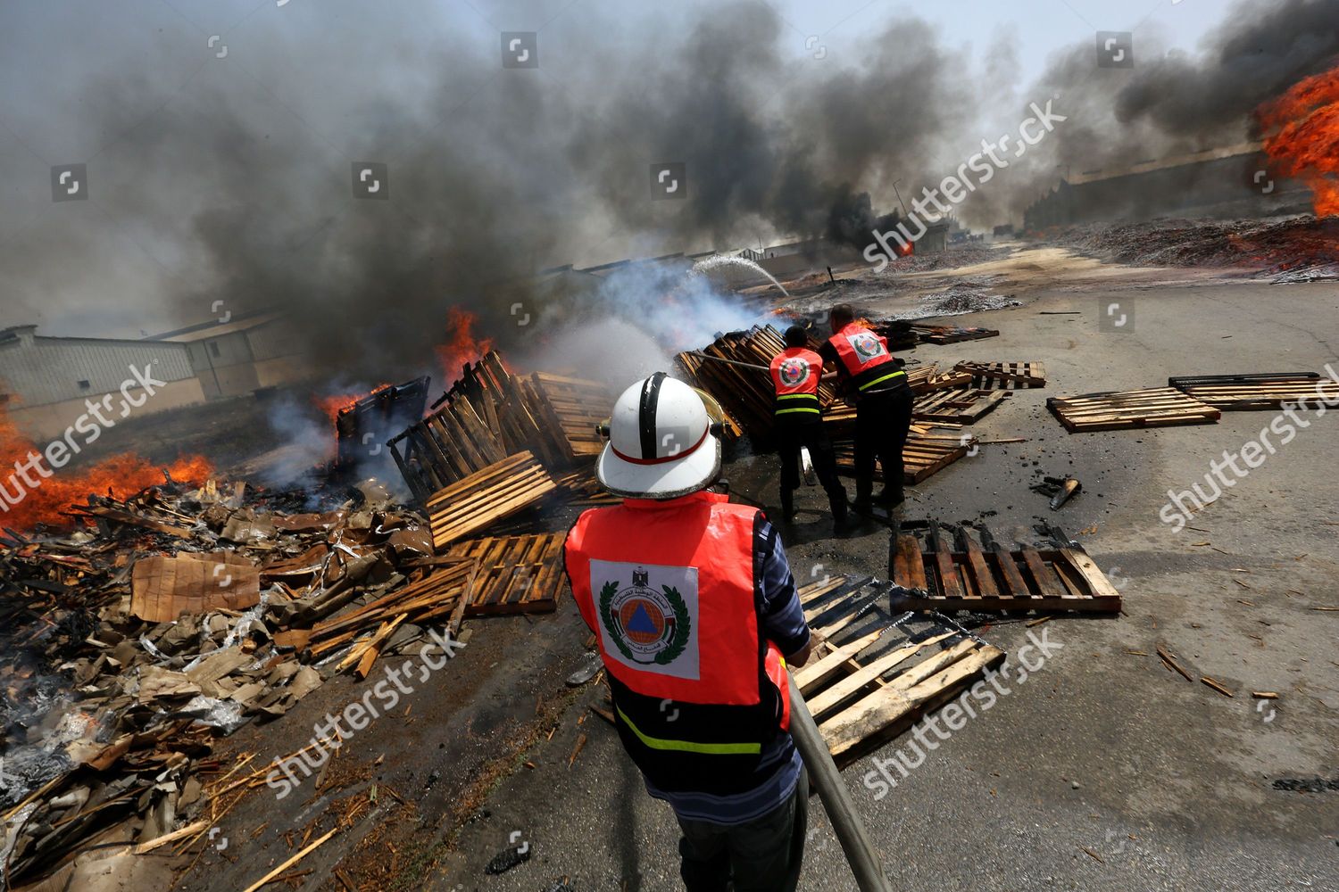 Palestinian Firefighters Try Put Out Fire Editorial Stock Photo - Stock ...