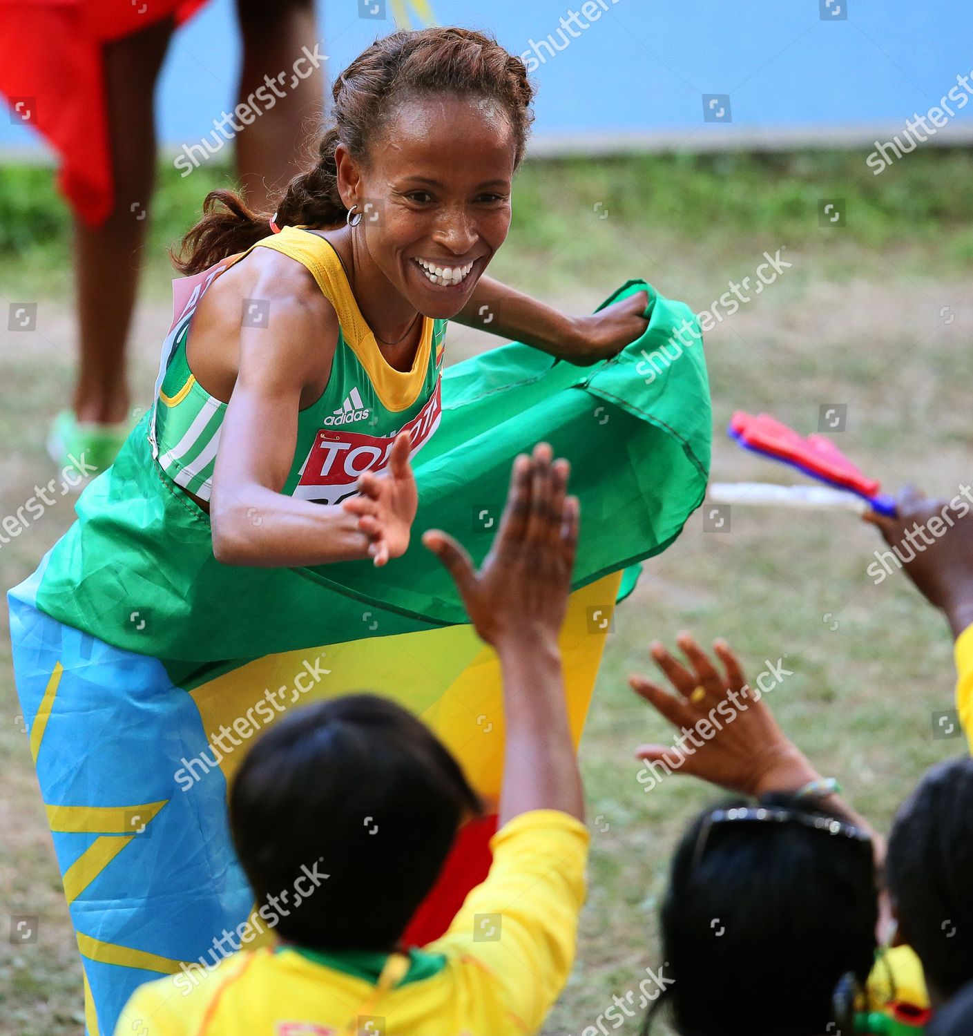 Ethiopias Meseret Defar Celebrates Team Members Editorial Stock Photo ...