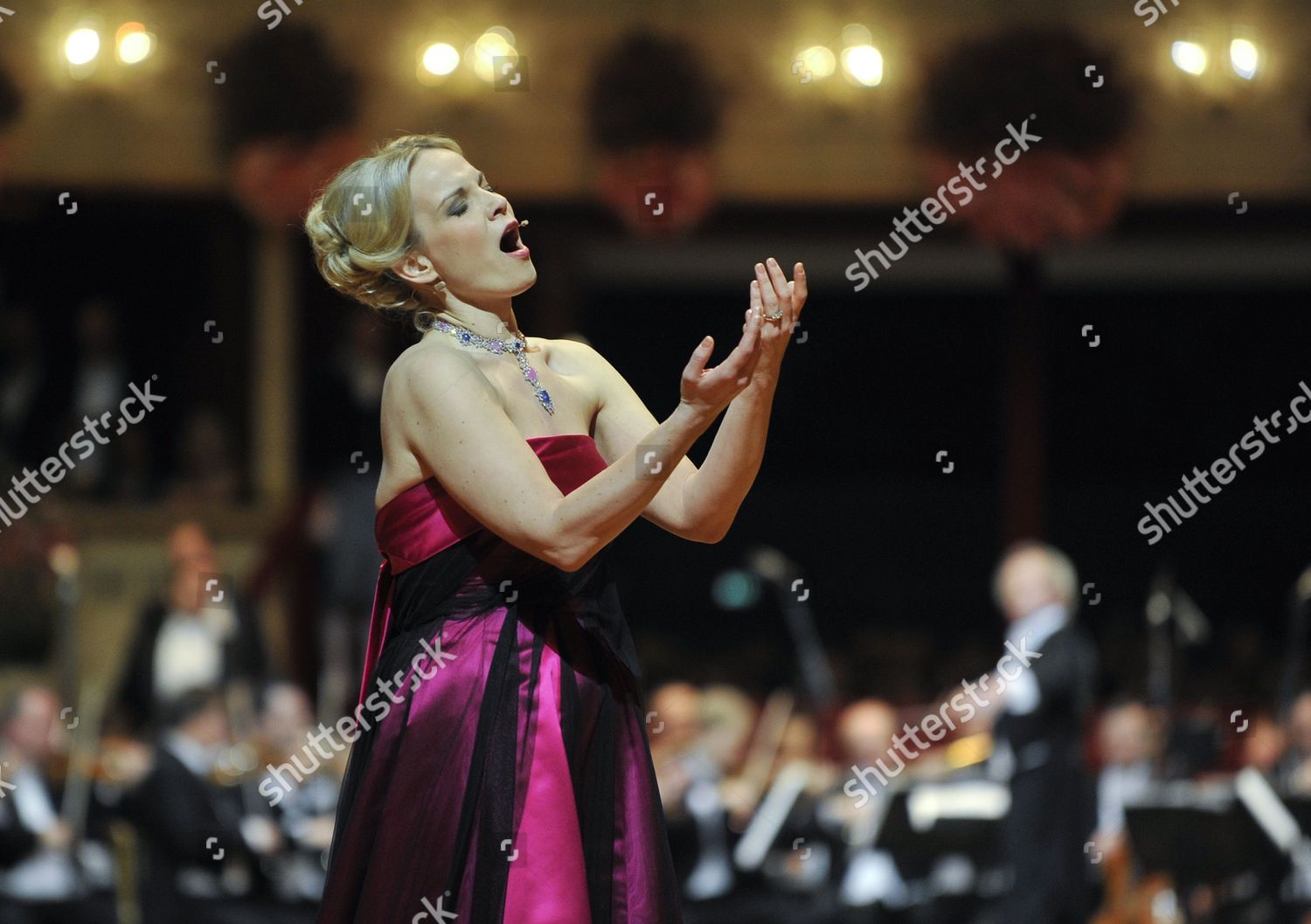 Latvian Opera Singer Elina Garanca Performs Editorial Stock Photo ...
