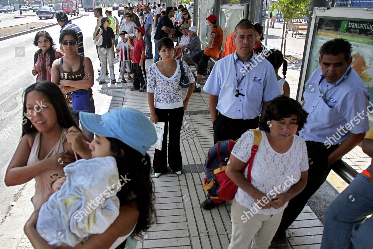 Passengers Wait New Bus Platform Buses Editorial Stock Photo - Stock ...