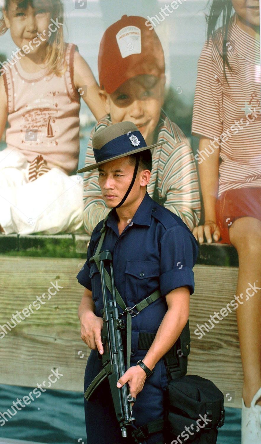 Tight Security Measures Around Hotel Raffles Editorial Stock Photo ...