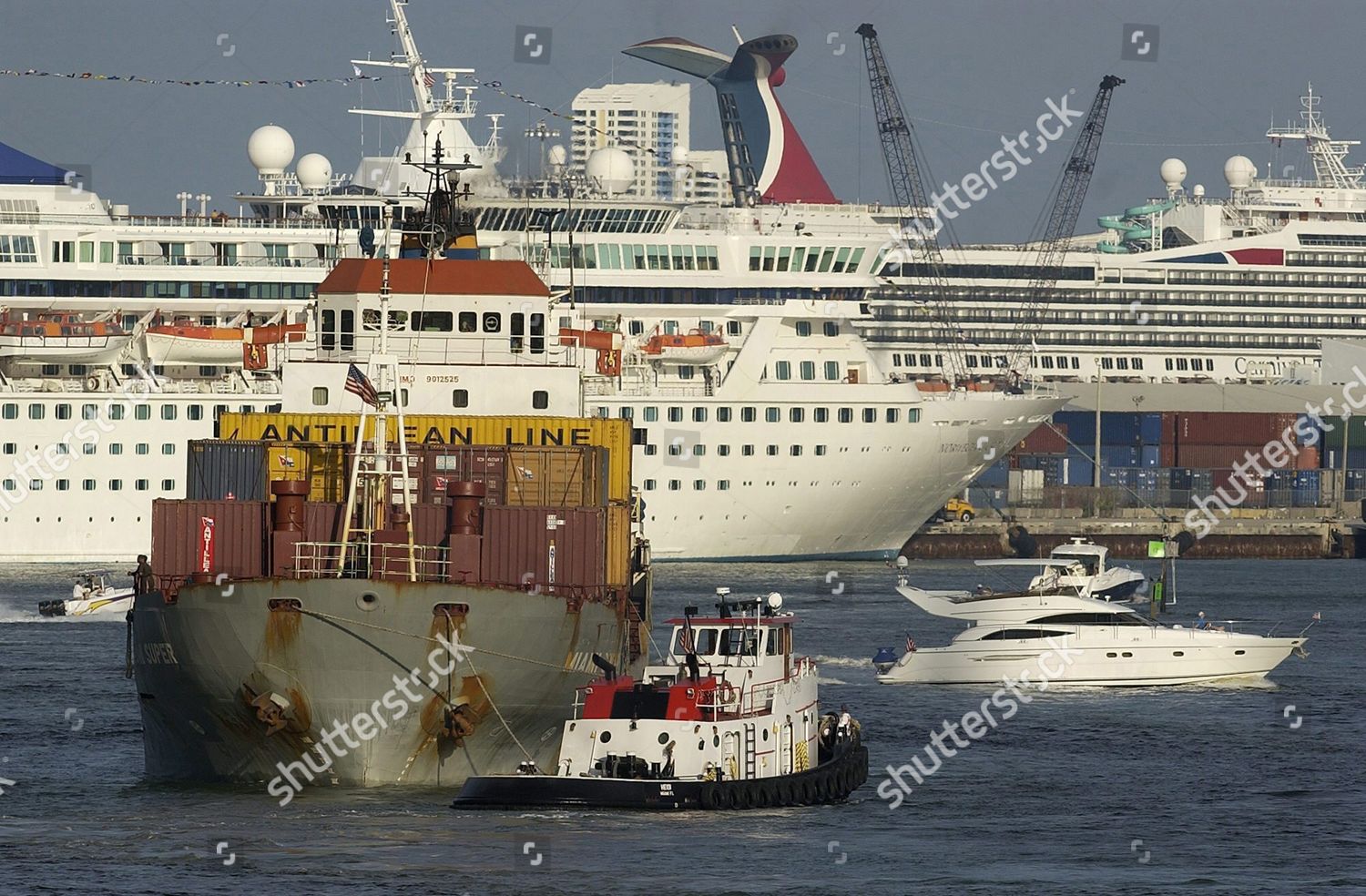 Passenger Ships Container Vessels Freighters Underway Editorial Stock ...