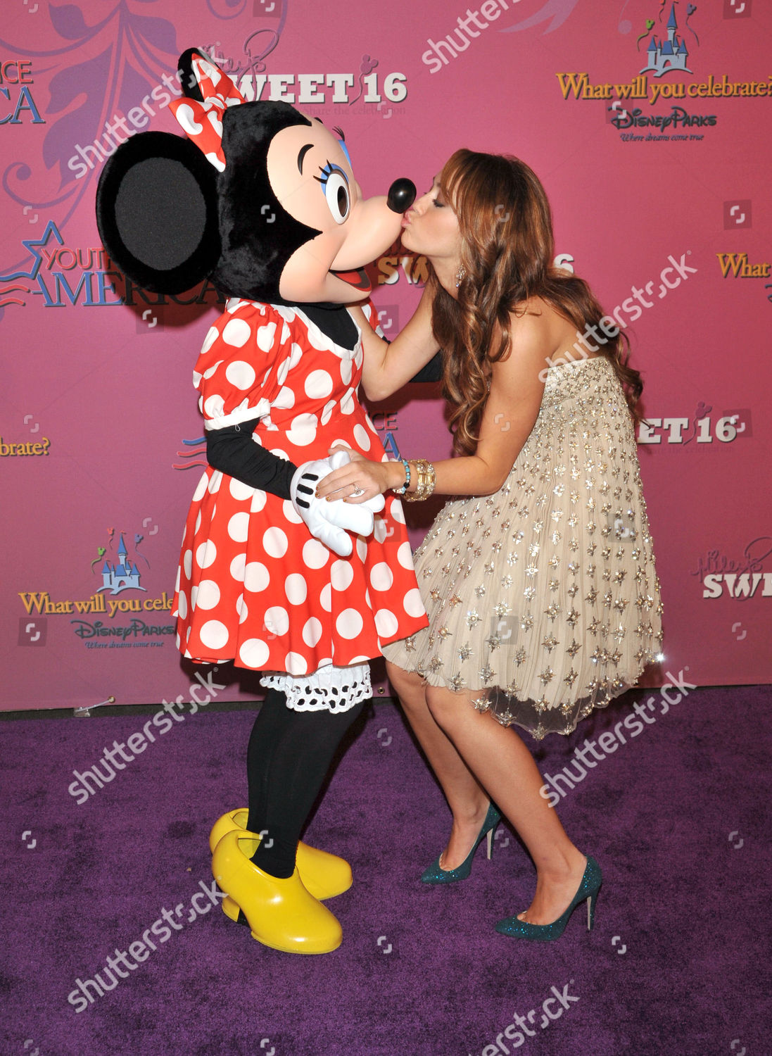 Miley Cyrus Minnie Mouse Editorial Stock Photo - Stock Image | Shutterstock