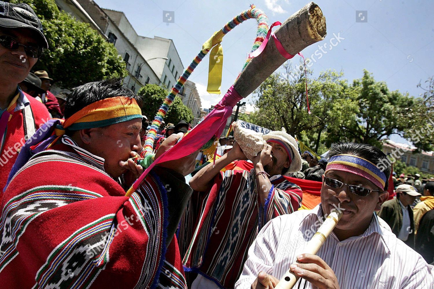 Ecuadorian Natives Celebrate Along Thousand Supporters Editorial Stock ...