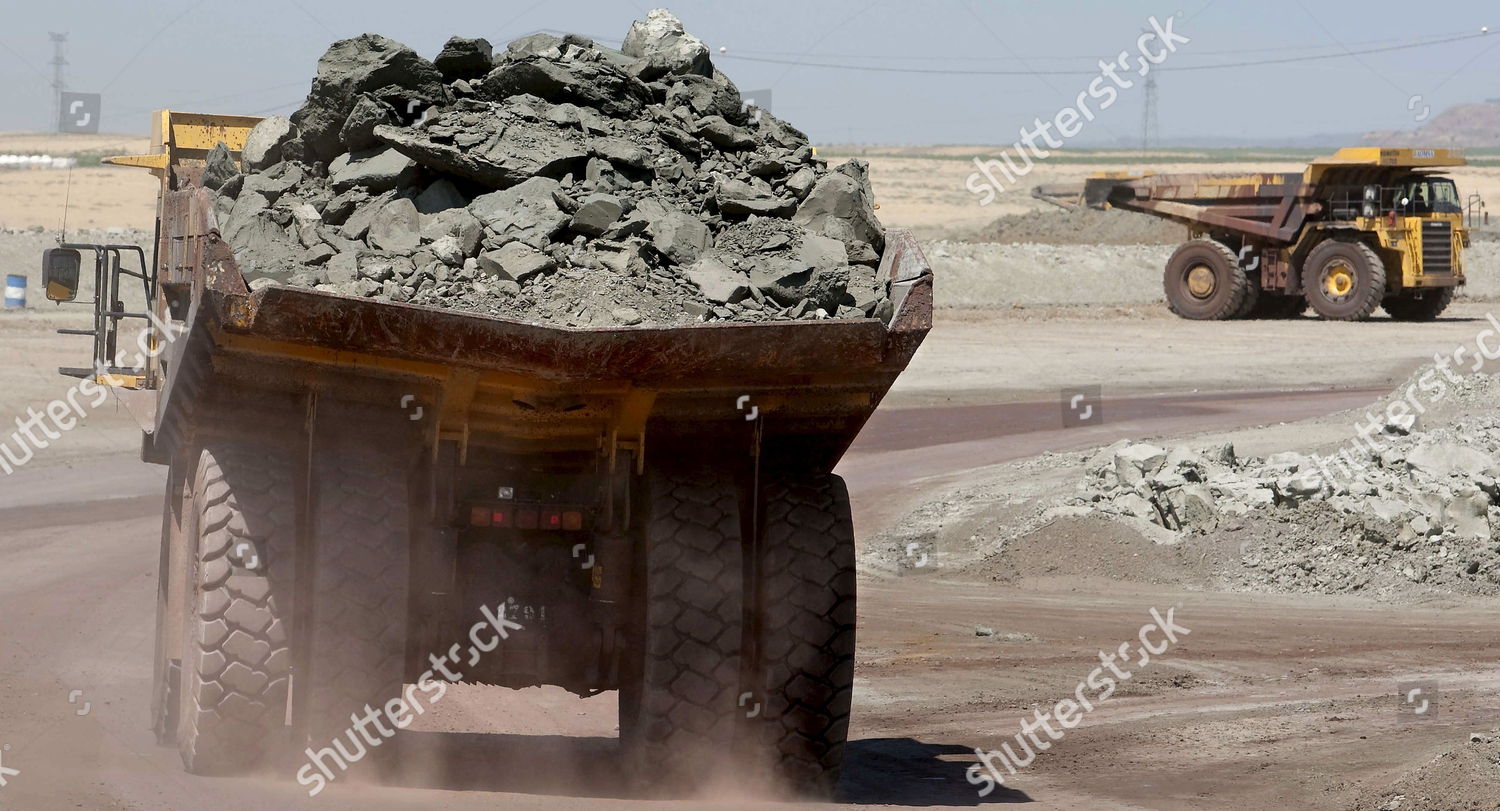 Trucks Bulldozers Work Las Cruces Copper Editorial Stock Photo - Stock ...