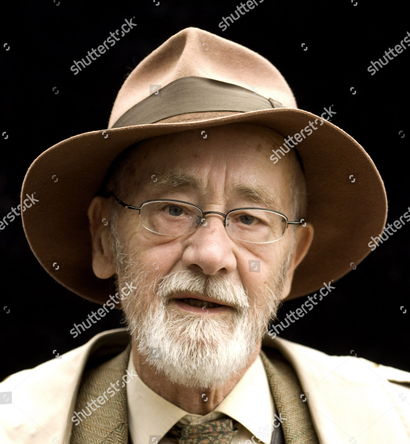 Alan Sillitoe Editorial Stock Photo - Stock Image | Shutterstock