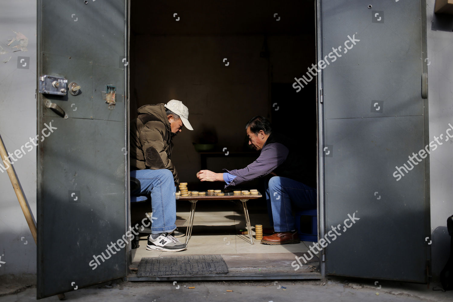 Chinese Men Play Chinese Chess Inside Editorial Stock Photo - Stock ...
