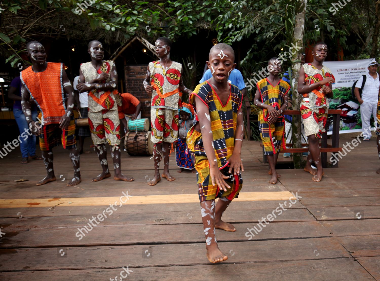 Liberian Children Perform Traditional Dance Libassa Editorial Stock ...