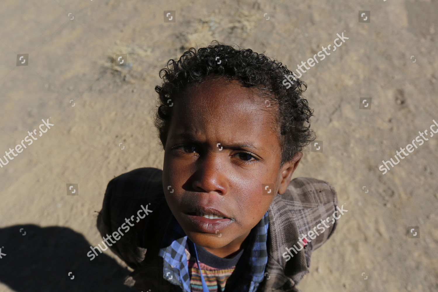 Displaced Child Poses Photo Near Makeshift Editorial Stock Photo ...