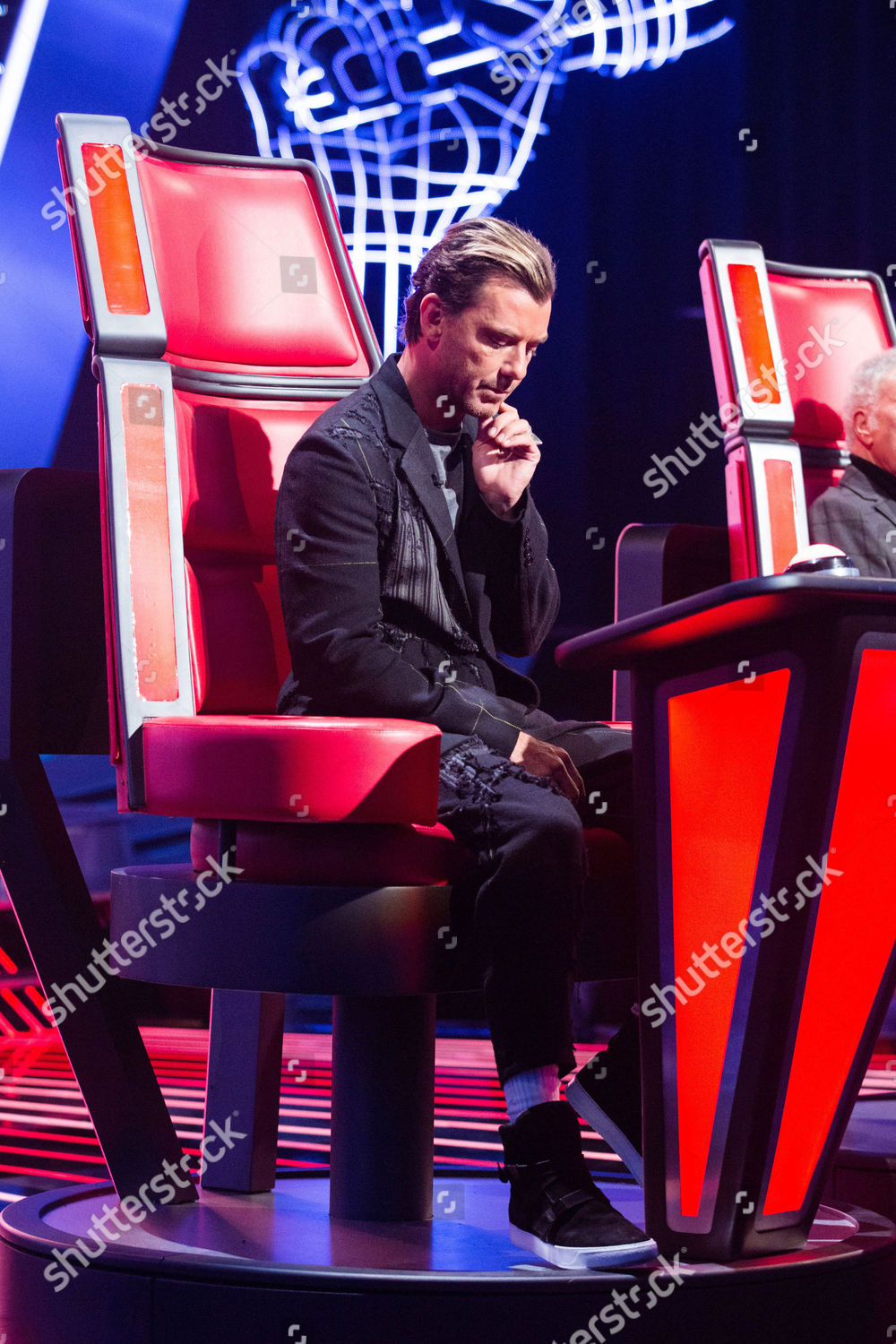 Gavin Rossdale Listens Millicent Weaver Performs Editorial Stock Photo ...