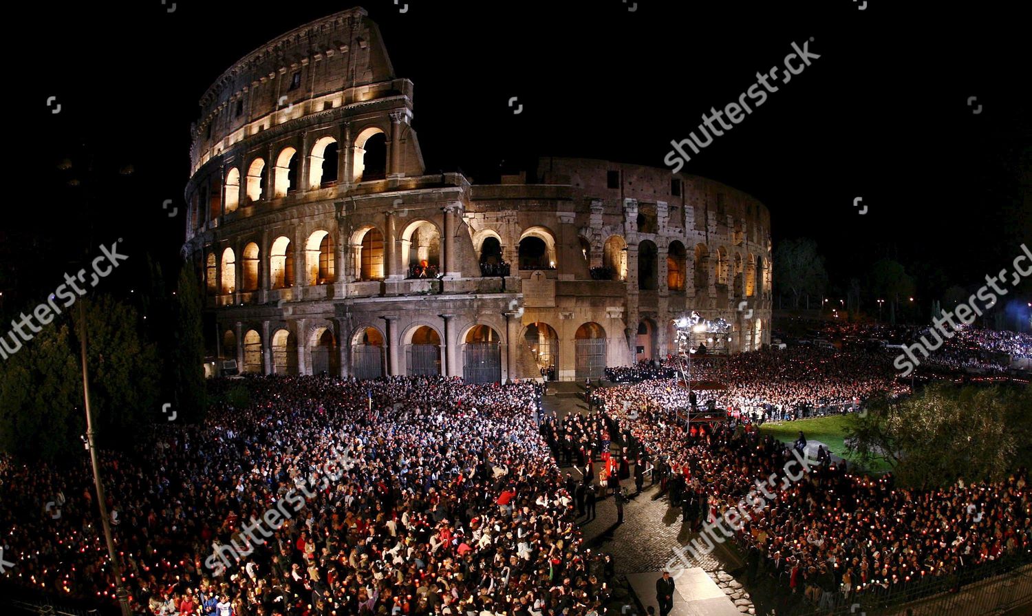 Romes Central Coloseum Square Crowded By Editorial Stock Photo - Stock ...